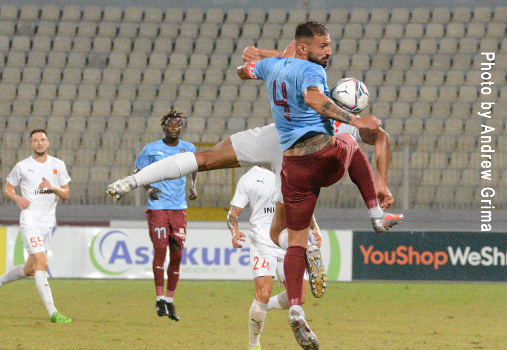 Stoppage-time goals by Martin Davis hand Gzira shock win over Valletta ...