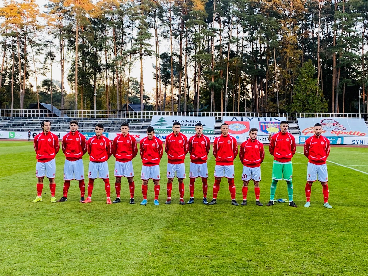 Alexander Satariano joins Under-21 squad for Slovakia qualifier ...