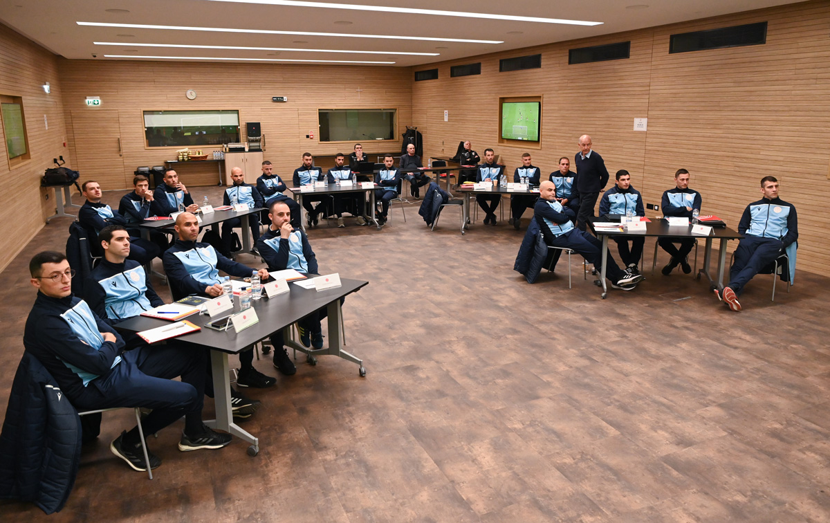 Referees Department holds introductory VAR training programme ...